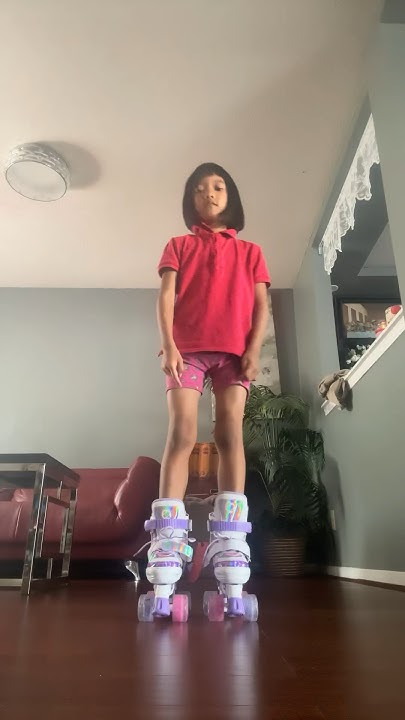 roller skate - YouTube