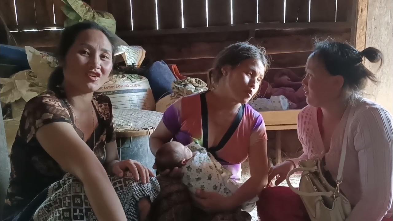 #Paj nyiag vaj# Hnub no wb rov qab mus saib niam tais thiab me ab lawv los lawm ntu 1 - YouTube