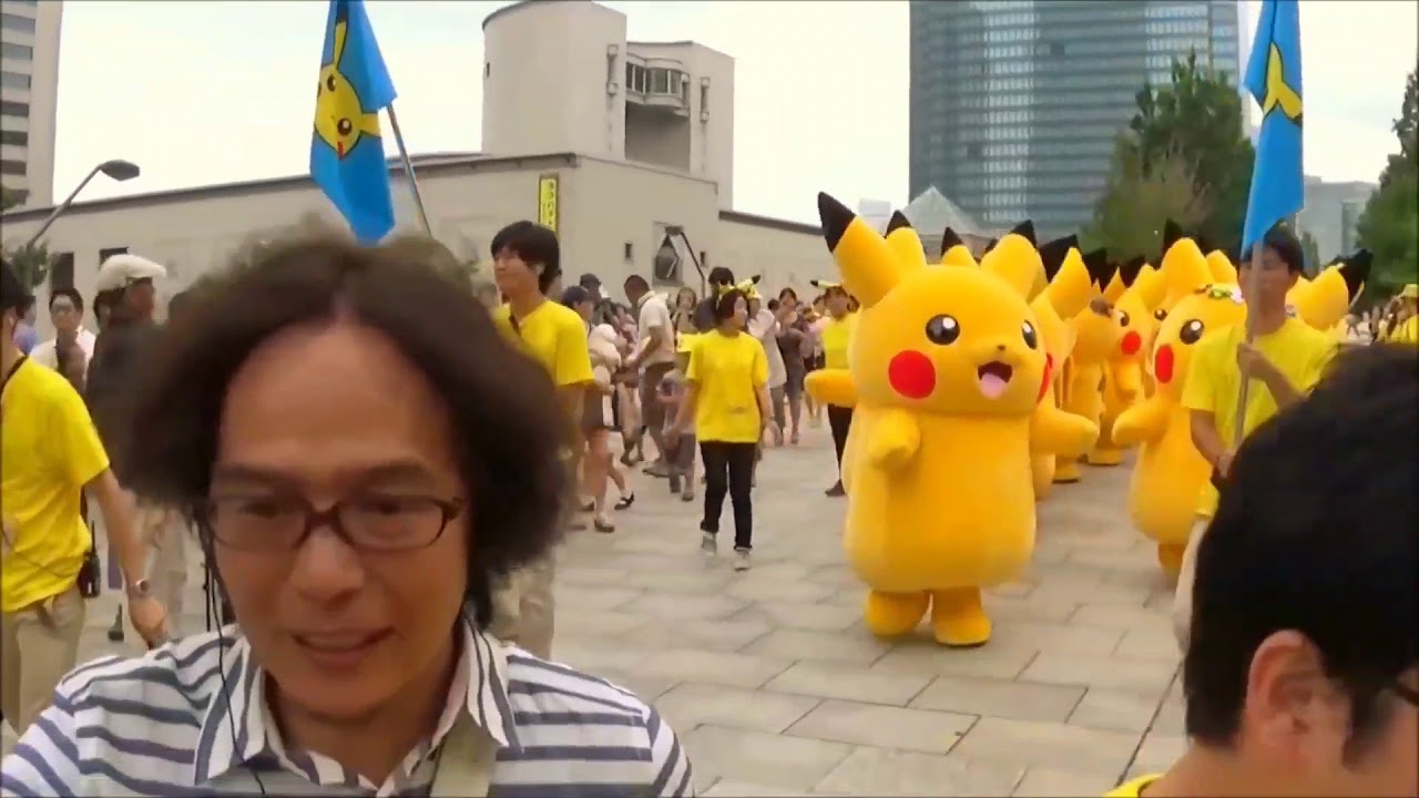 I put moves over Pikachu army - YouTube