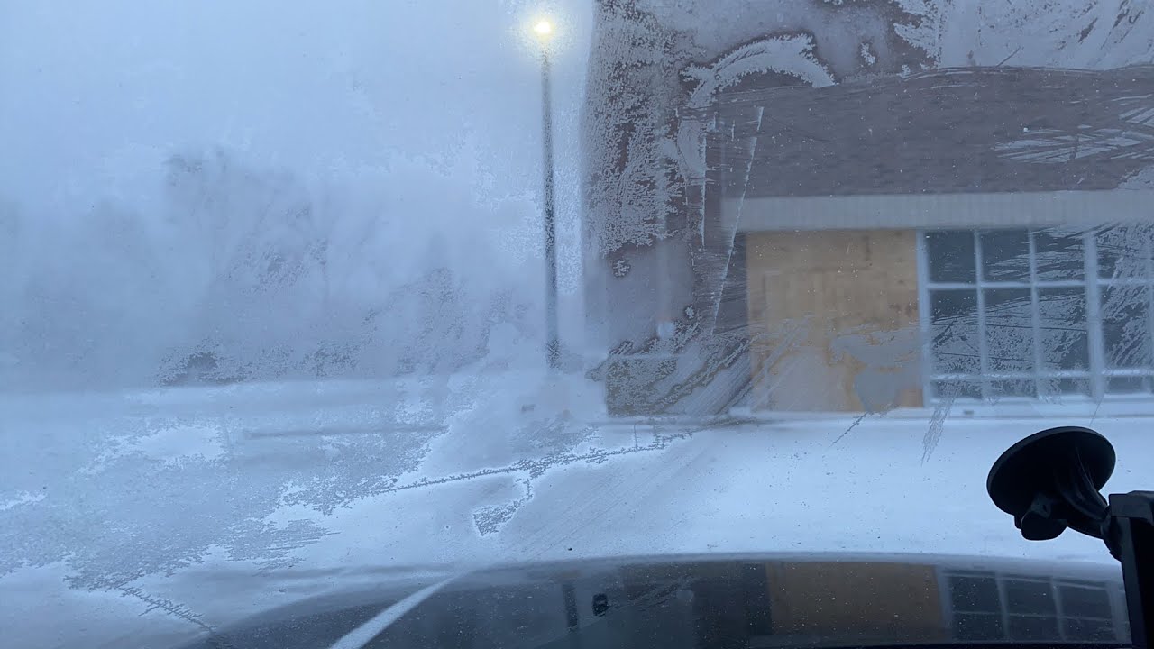 LIVE BLIZZARD CONDITIONS -Great Lakes Weather - YouTube