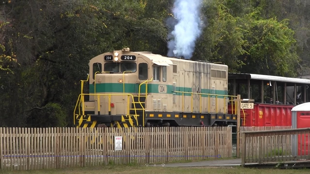 Florida Railroad Museum EMD CF7 #204 & High Hood GP7 #1835, 1-17-2021 - YouTube