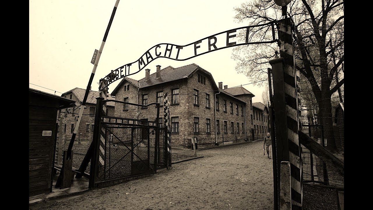 Auschwitz - Birkenau Memorial & Museum. - YouTube