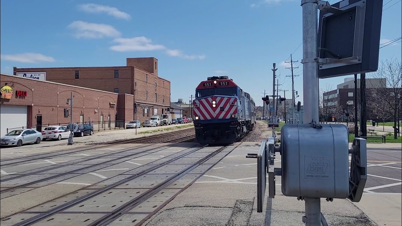 Outbound Metra at wheaton - YouTube