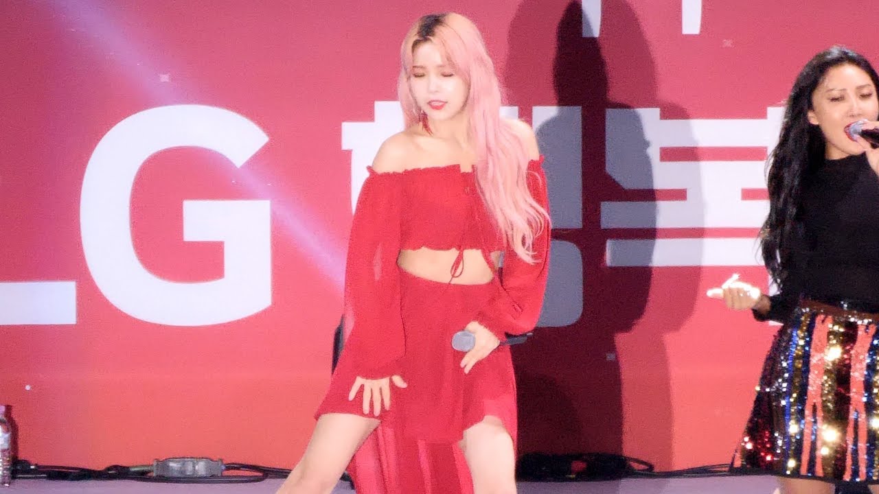 180929 마마무 (MAMAMOO) 나로 말할 것 같으면 (Yes I am) [솔라] Solar 4K 직캠 Fancam (LG ...
