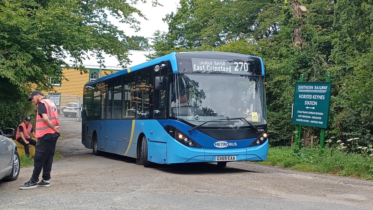 Metrobus route 270 buses reversing at Horsted Keynes Station | 6784 ...