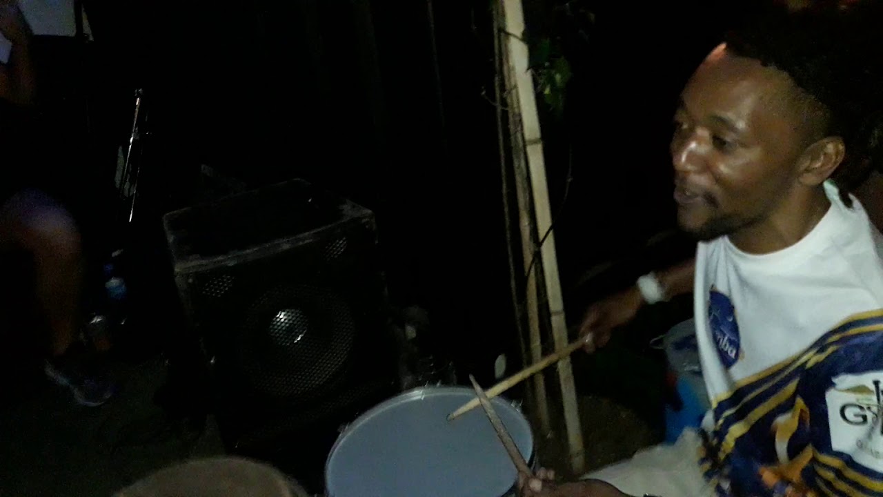 THIAGO VALENTE. EM SINTONIA - YouTube