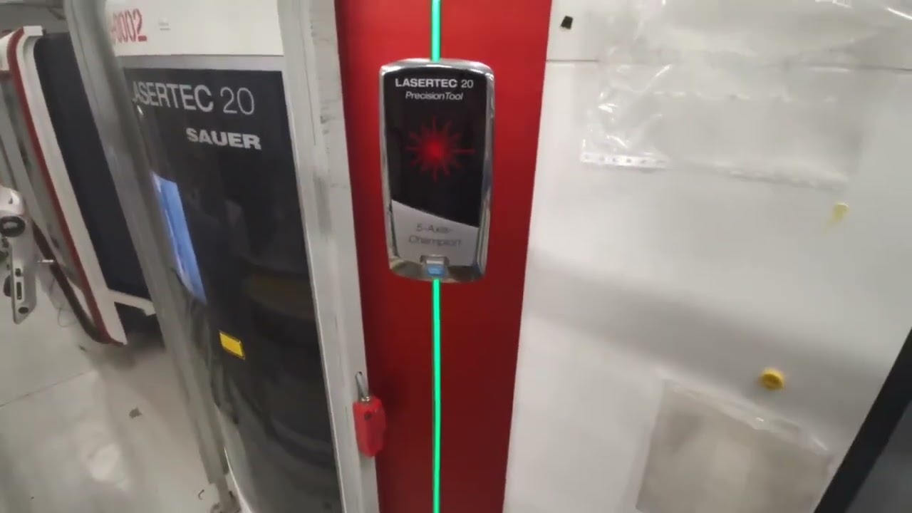 DMG SAUER LASERTEC 20 - 5 AXIS CNC Laser Grinding Machine - YouTube