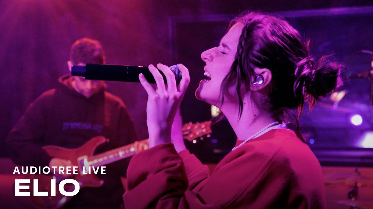 ELIO - I LUV MY BRAIN! | Audiotree Live - YouTube