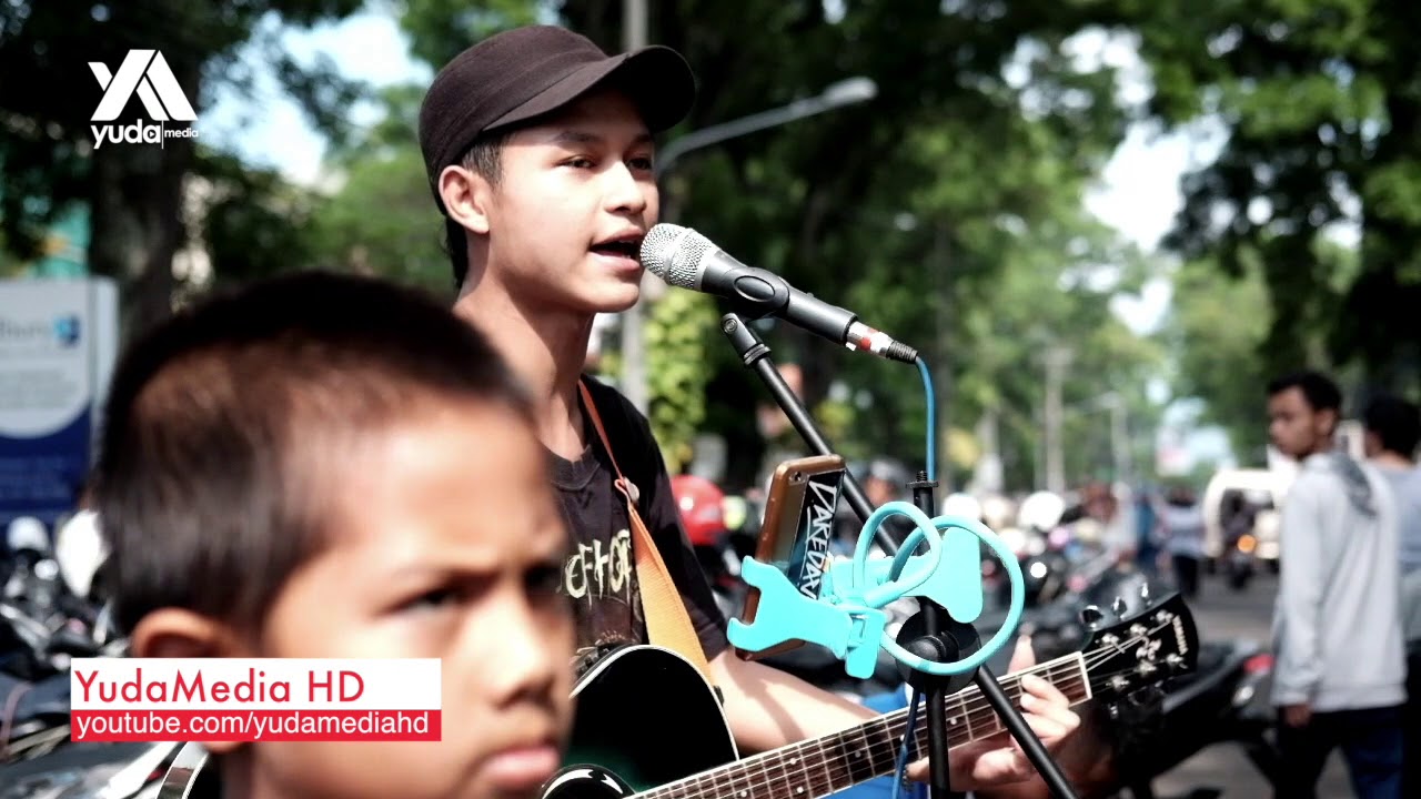 Kekasih Bayangan CFD - Cover Sabian Nanda Cover Pengamen Jalanan ...