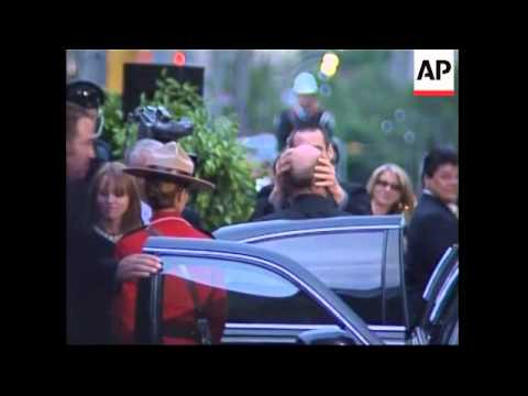 Jim Carrey receives star on Canada Walk of Fame - YouTube