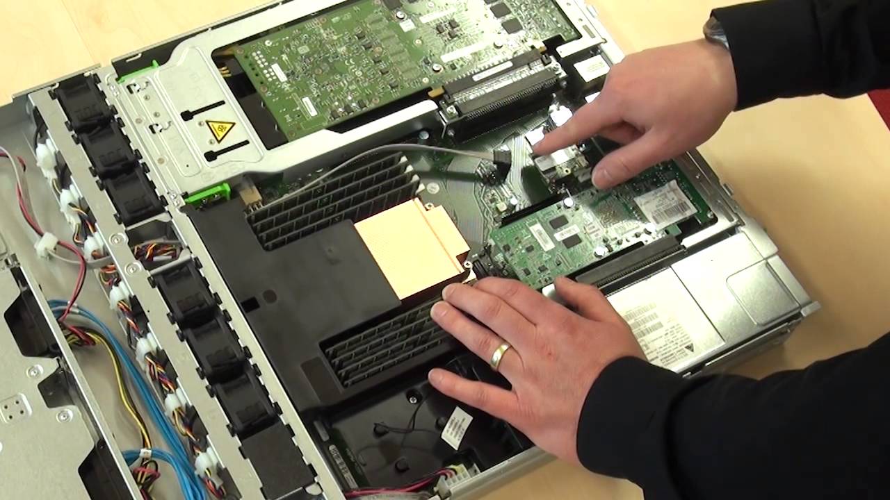 CELSIUS C740 Remote 1U Rack Workstation for CAD & CAE - YouTube