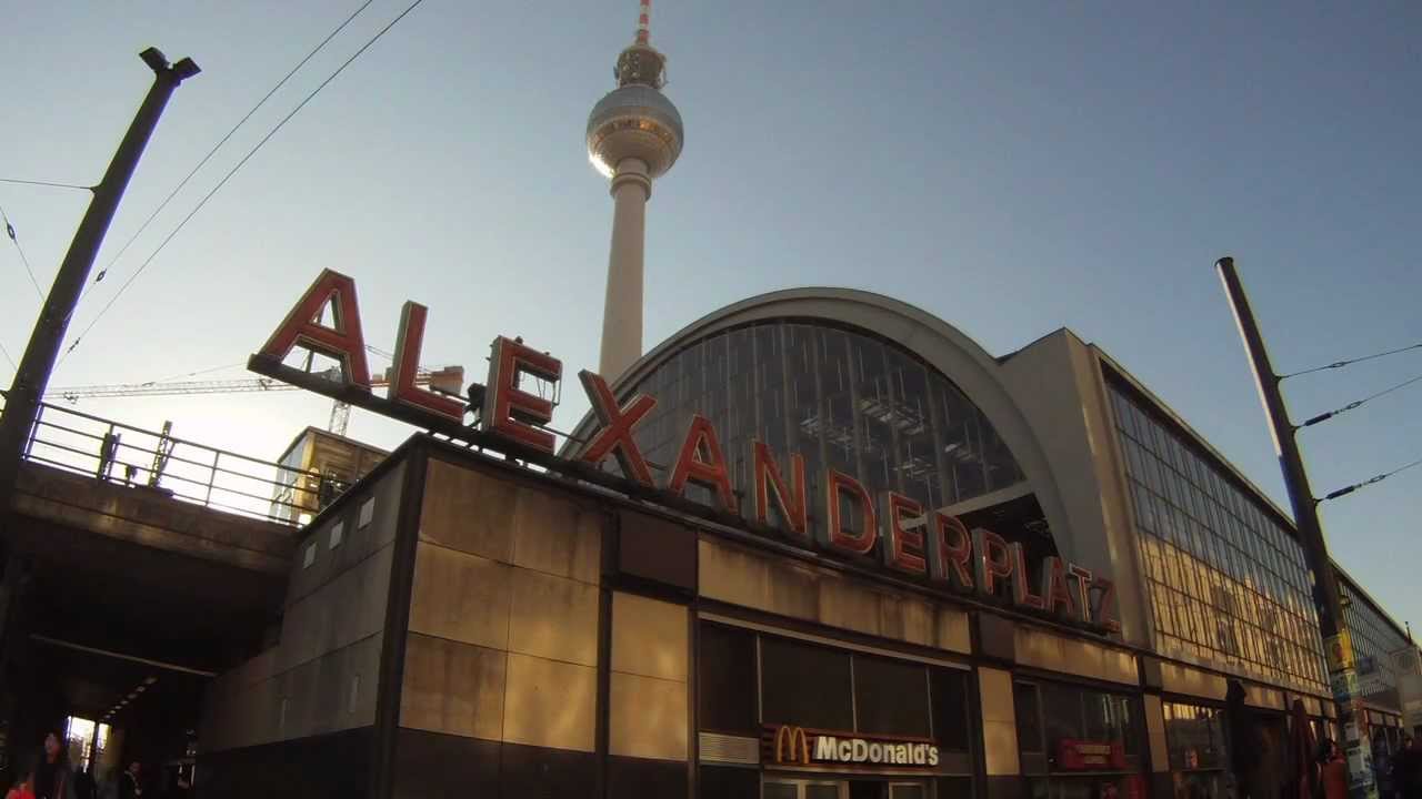 Alexanderplatz Time-Lapse - In A Berlin Minute (Week 153) [HD] - YouTube