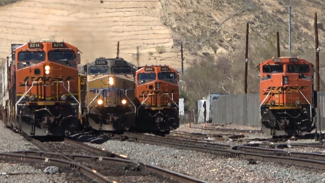Frost to Daggett, CA - 3/18/23 - 4k - Amtrak/BNSF/UP - Work train, manifests, runarounds, power ...
