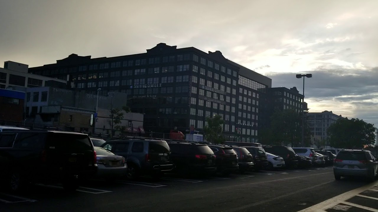 Costco en Brooklyn - YouTube