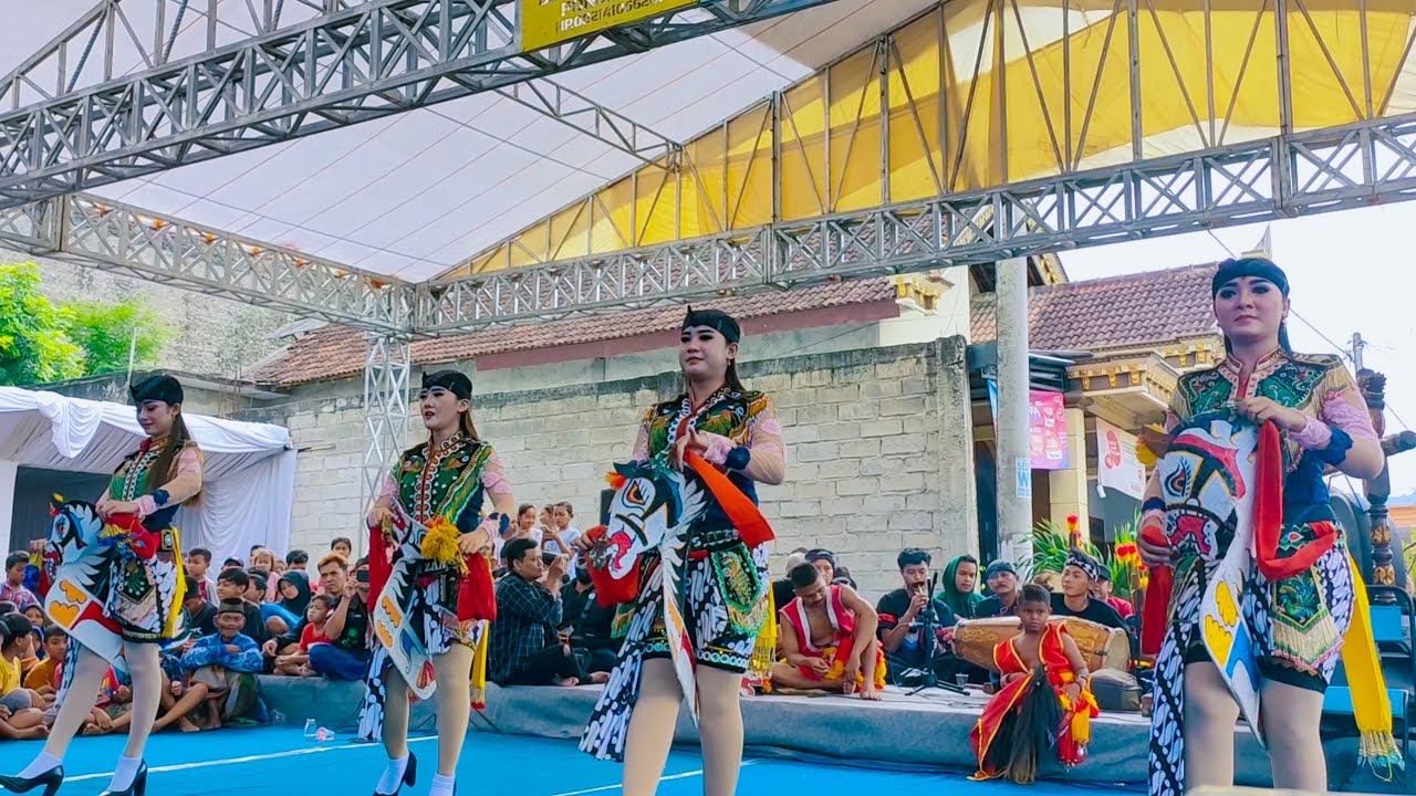 Tari Pakem jathil cantik Reog Ponorogo | Maharani, Raras, putri, virrel ...