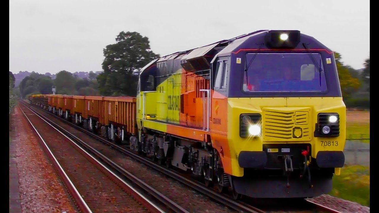 Colas Rail 70813 Passes Beltring Working Rainham (Kent) - Hoo Junction ...