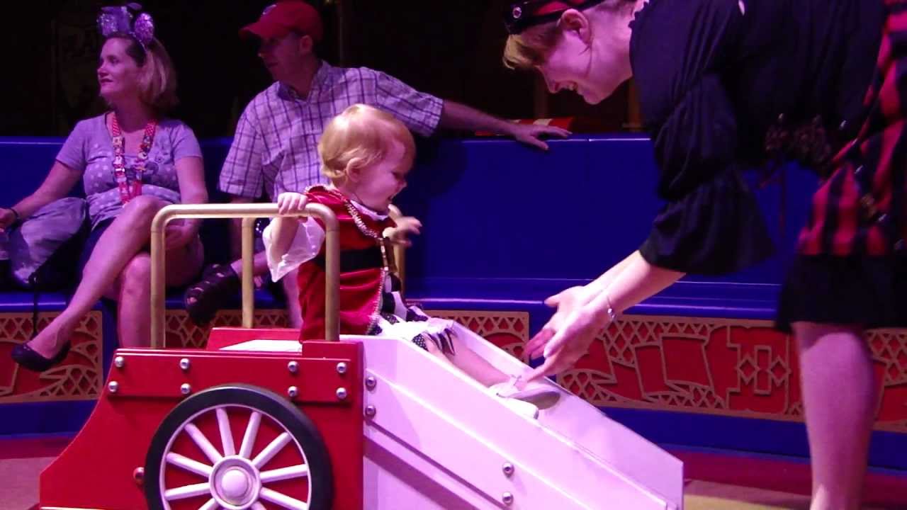 Lyra Grace Carson - 11 Months - Disney Birthday Dumbo Play Area - YouTube