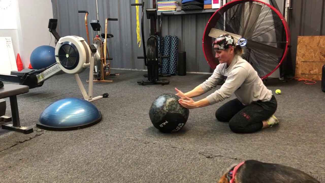 Medicine Ball Rollout for Shoulder Mobility - YouTube