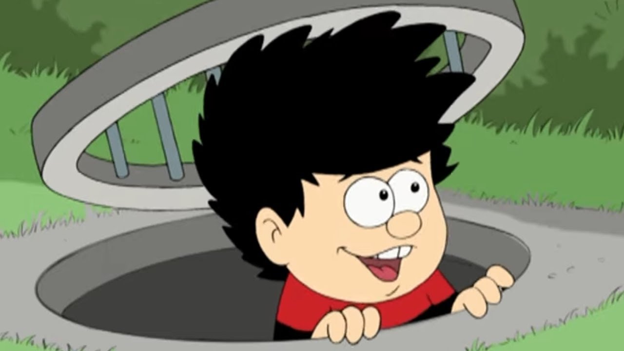Here's Dennis! | Funny Episodes | Dennis and Gnasher - YouTube