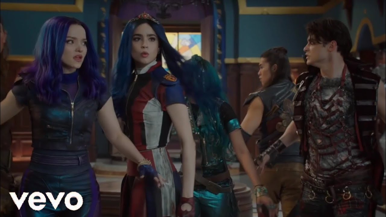 (Parte 1) Night Falls legendado em português (From "Descendants 3 ...