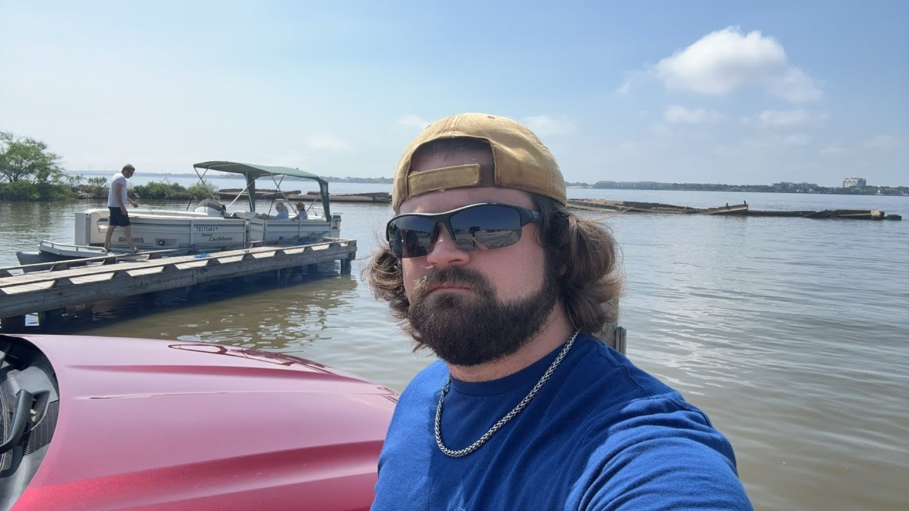 Captain Crunch Boats On A Boat!! - YouTube