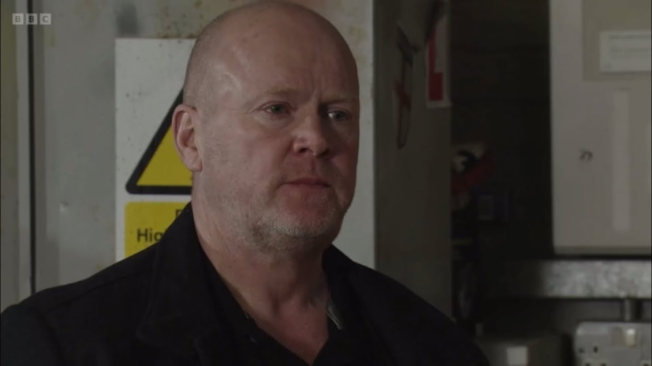 Phil Mitchell - 15th & 17th December 2015 - YouTube