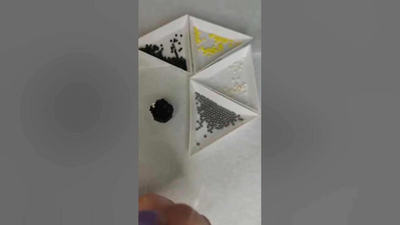 Бэтмен🦇из бисера, процесс работы #бисероплетение #бисер #dc - YouTube