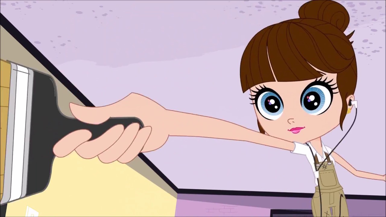 Littlest Pet Shop A Different Kind Of Girl HD (Hungarian) - YouTube