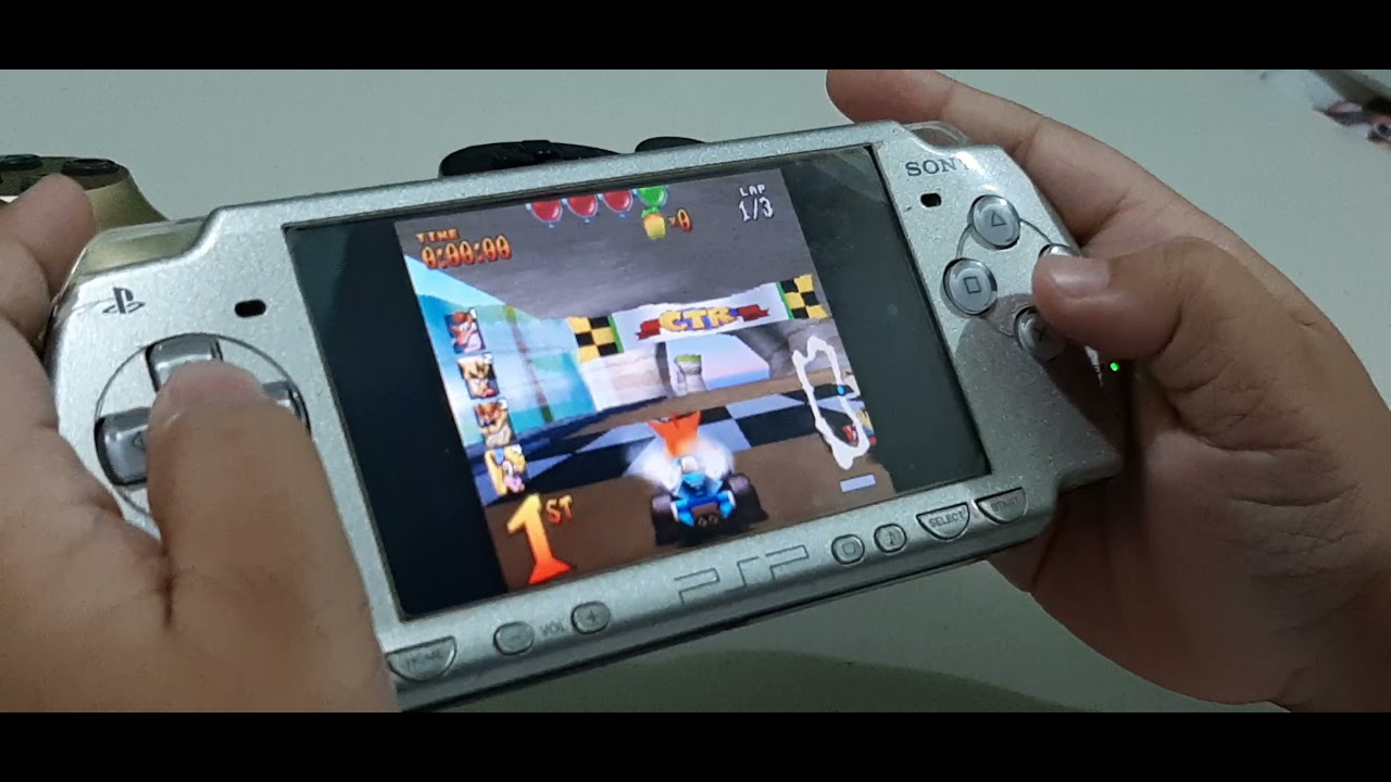 Playing CTR Crash Team Racing using PSP Playstation Portable - YouTube