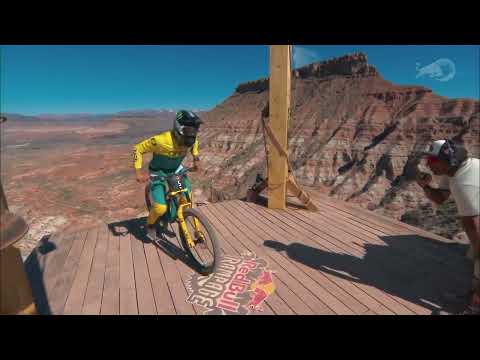 Escalofriante caída de Adolf Silva en el Red Bull Rampage 2025