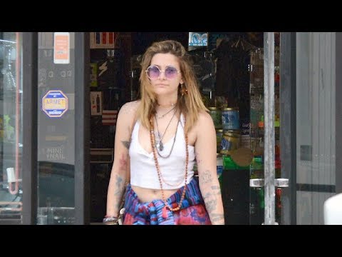 Paris Jackson Goes Solo For Smoke Shop Visit On Sunset Strip EXCLUSIVE ...