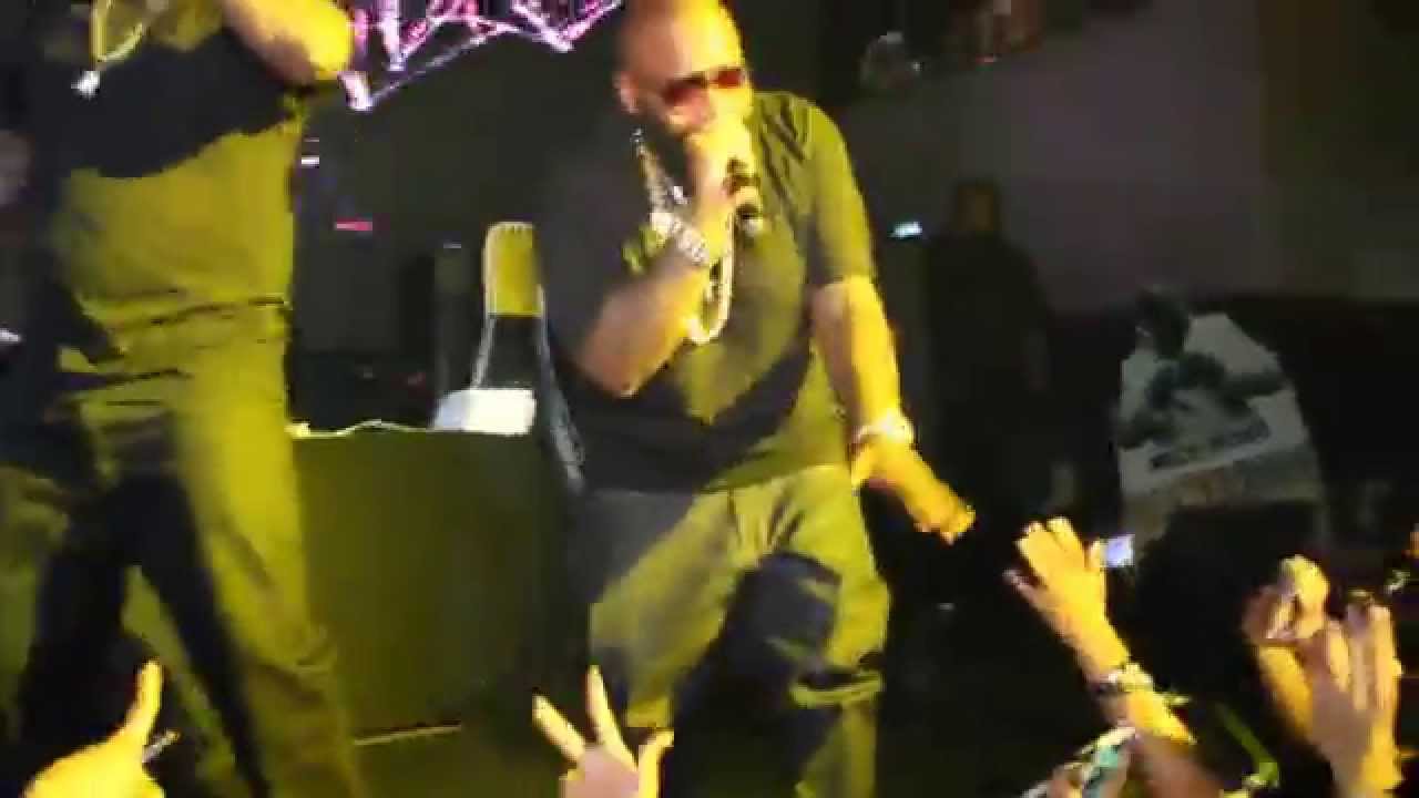 RICK ROSS-"John"(Live In Toronto Jun/15/2014) - YouTube