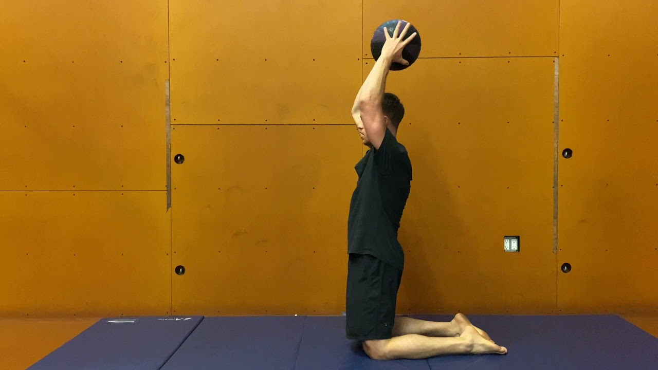 Medicine Ball Tall Kneeling Flexion Chop - YouTube