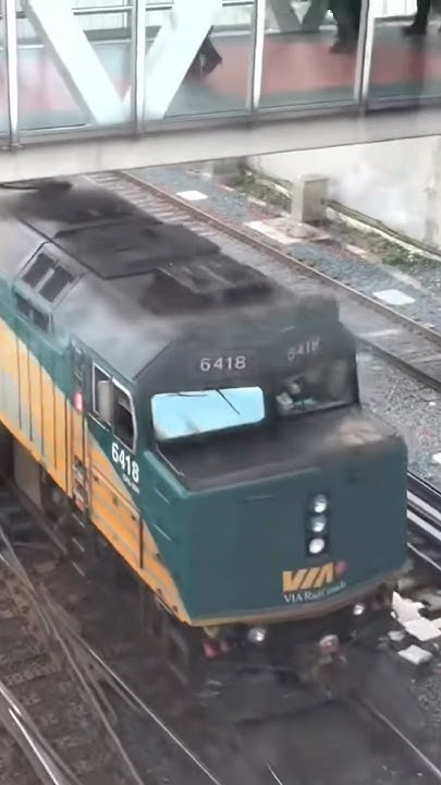 VIA 6418 #train #railroad #railway #viarail #via #viarailcanada #throwback #railfanning #toronto ...