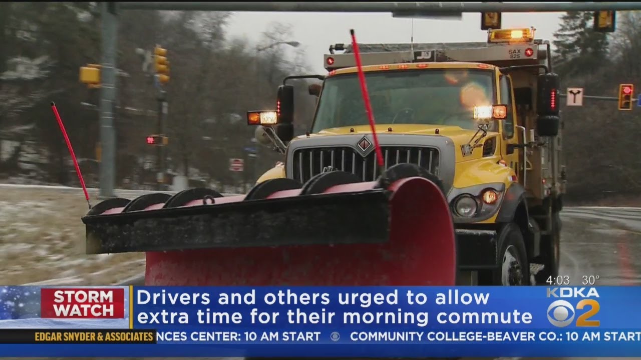 Snow Begins To Fall In Pittsburgh - YouTube