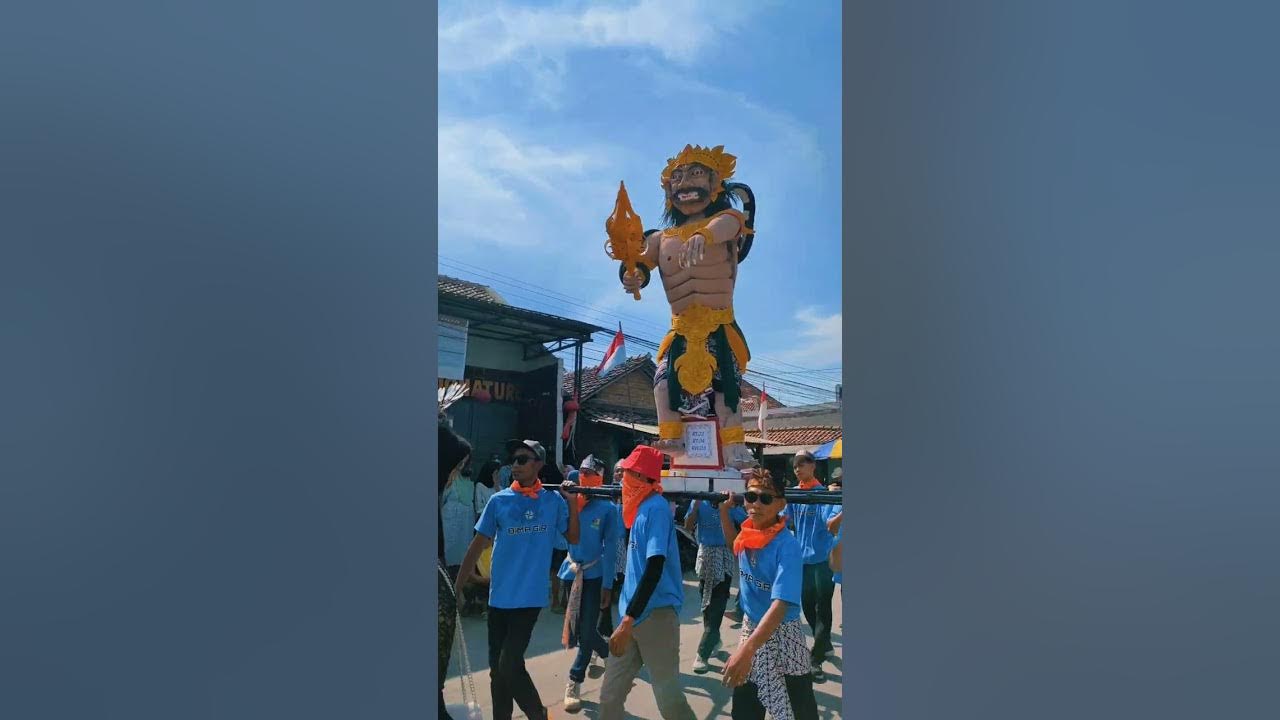 Karnaval Desa Losari Kidul Brebes - YouTube