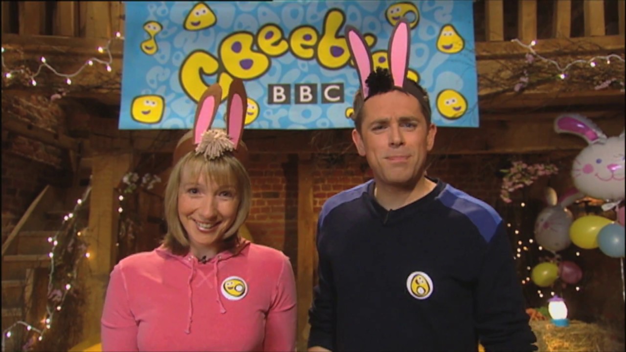 The Bunny Hop feat. Beebie The Bunny. Cbeebies Songs (2003) - YouTube