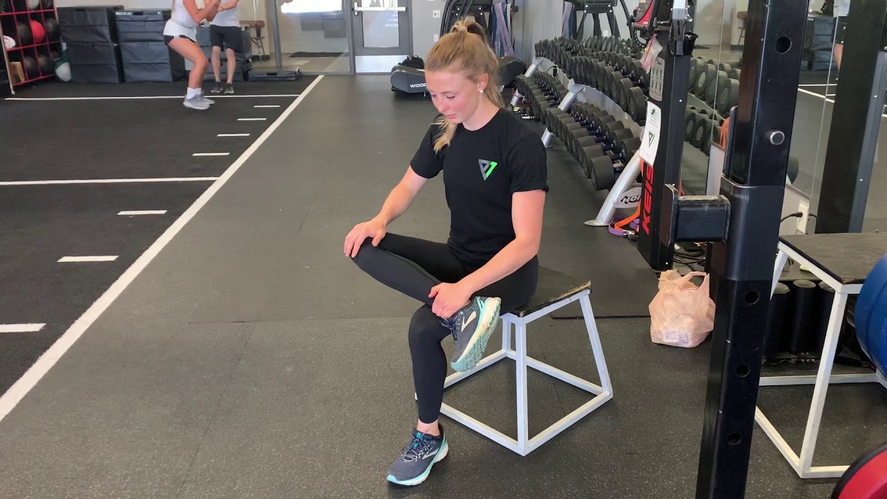 Seated Glute Stretch - YouTube
