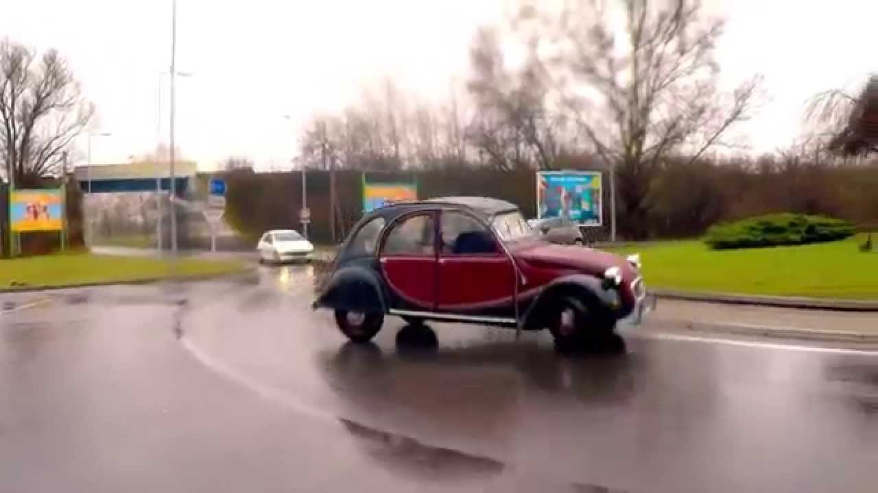 2CV Drift: DERAPAGE - YouTube