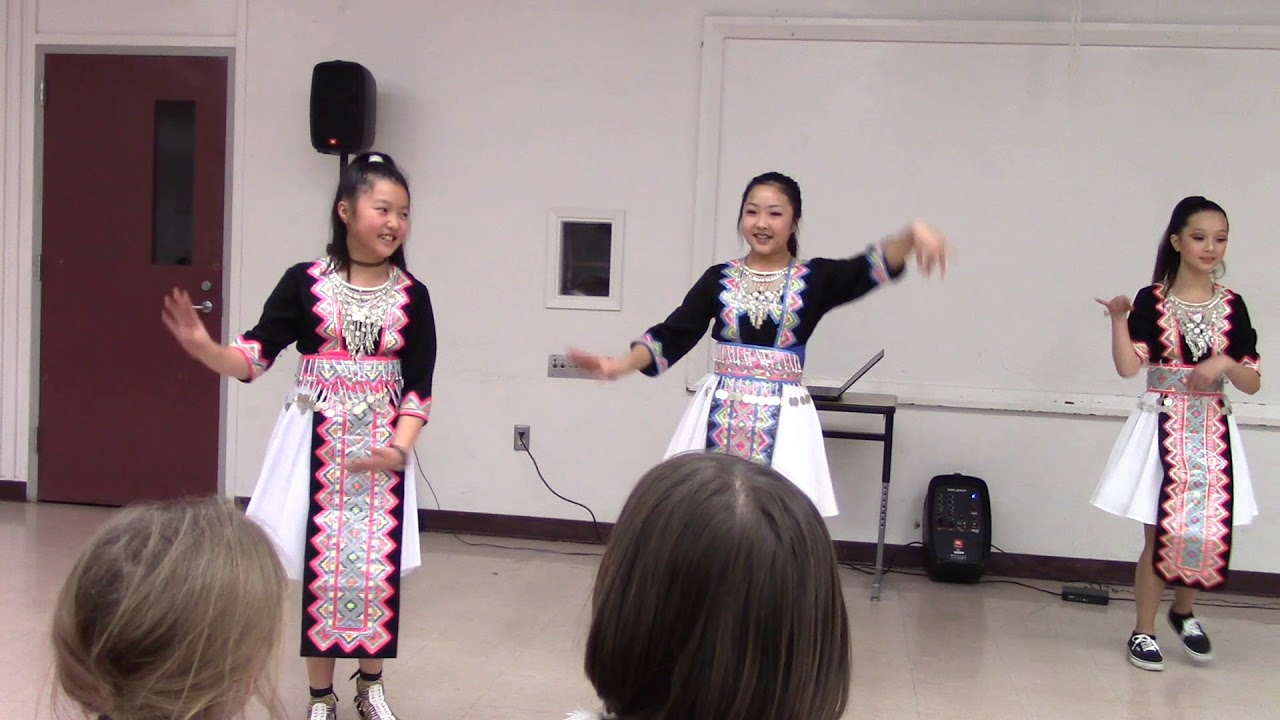 Nelson middle school kids dacing 1/30/2019 - YouTube