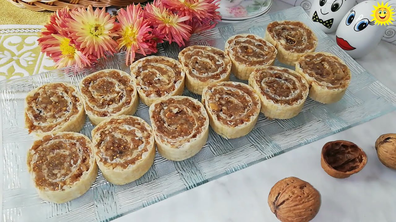 Rolat u oblandi sa suvim voćem i orasima - postan kolač / Kuhinja ...