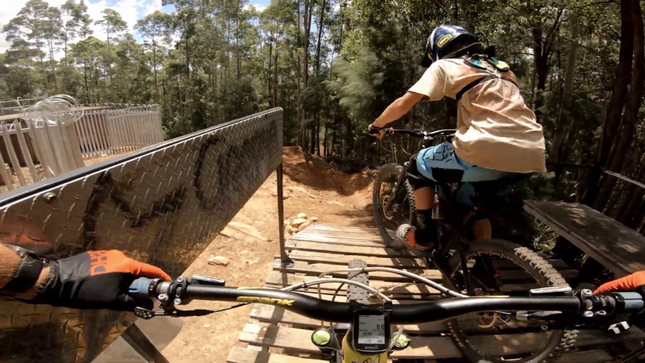 - chasing toby - Ourimbah DH with the crew 👌 - YouTube