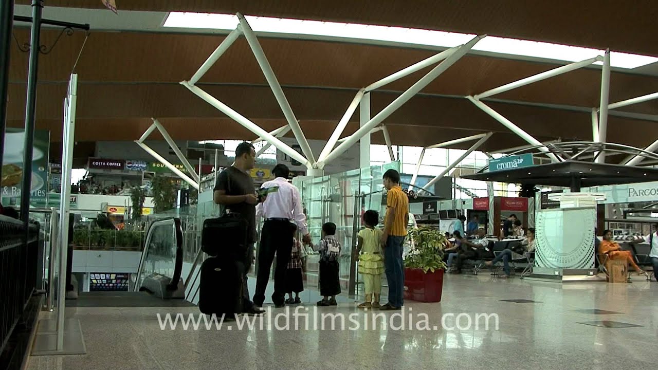 Delhi International Airport Terminal T3 - YouTube