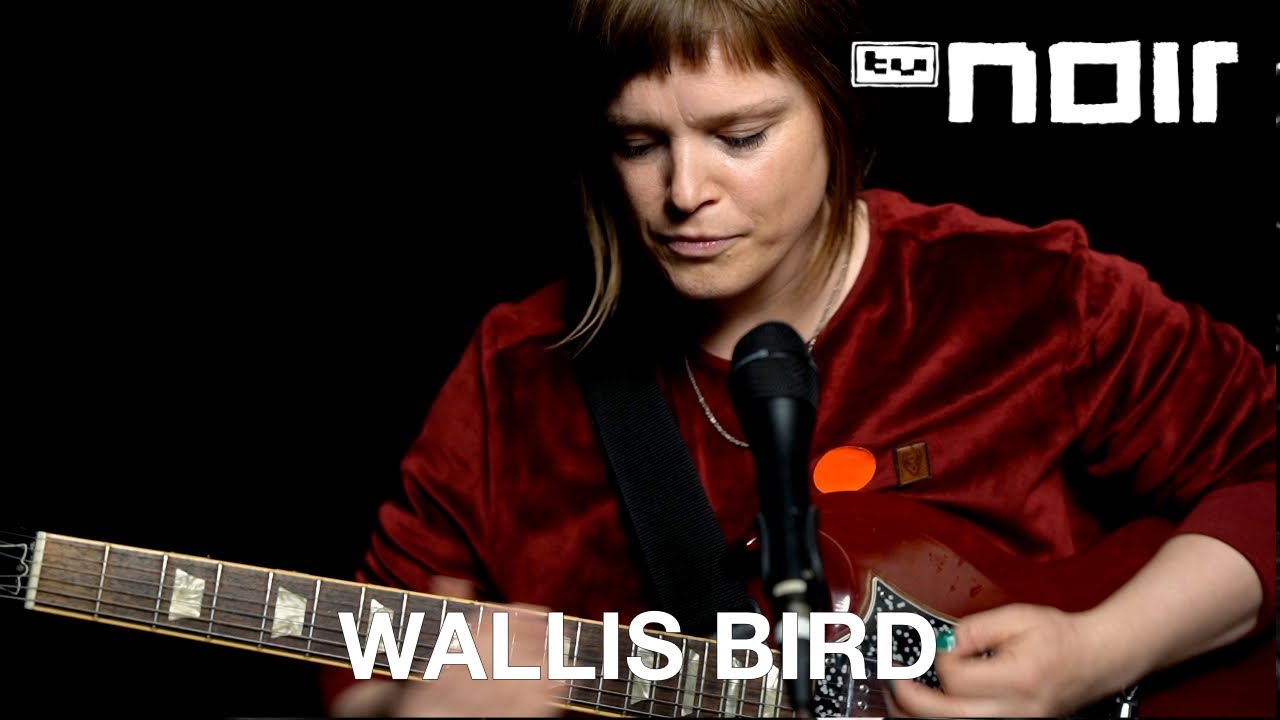 Wallis Bird - Fantasy (live im TV Noir Hauptquartier) - YouTube