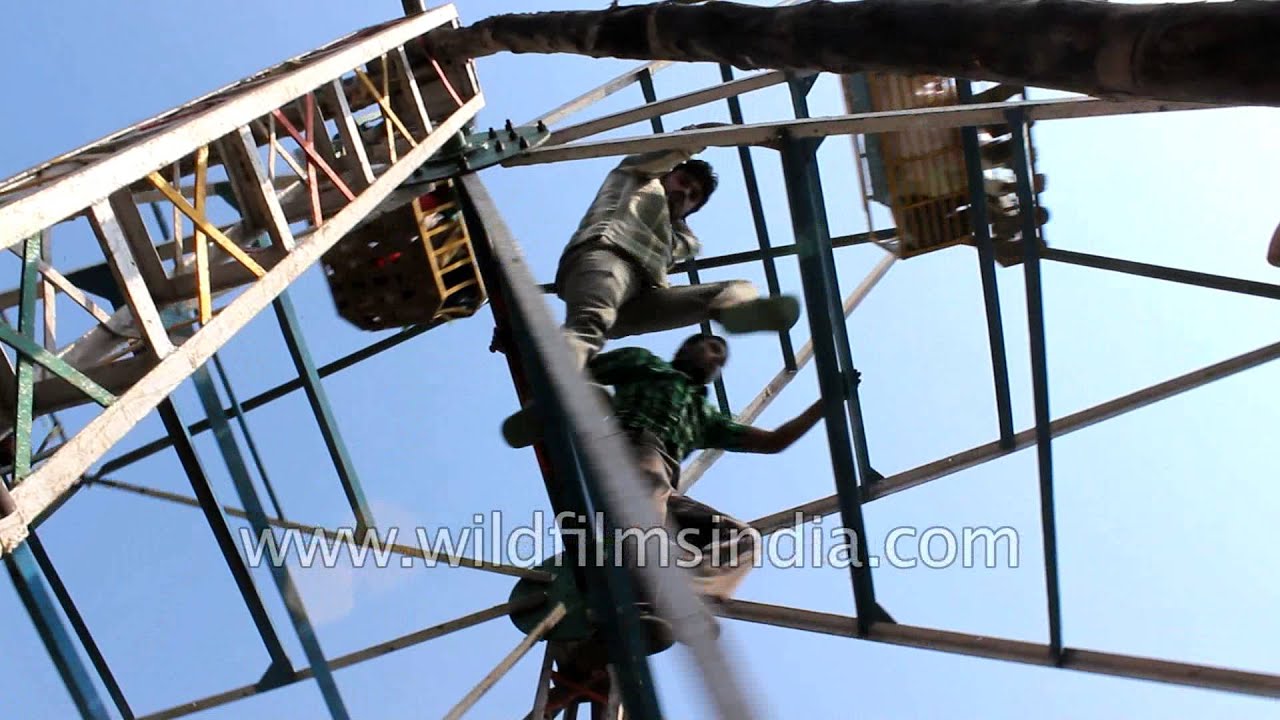 India's human powered ferris wheel! - YouTube