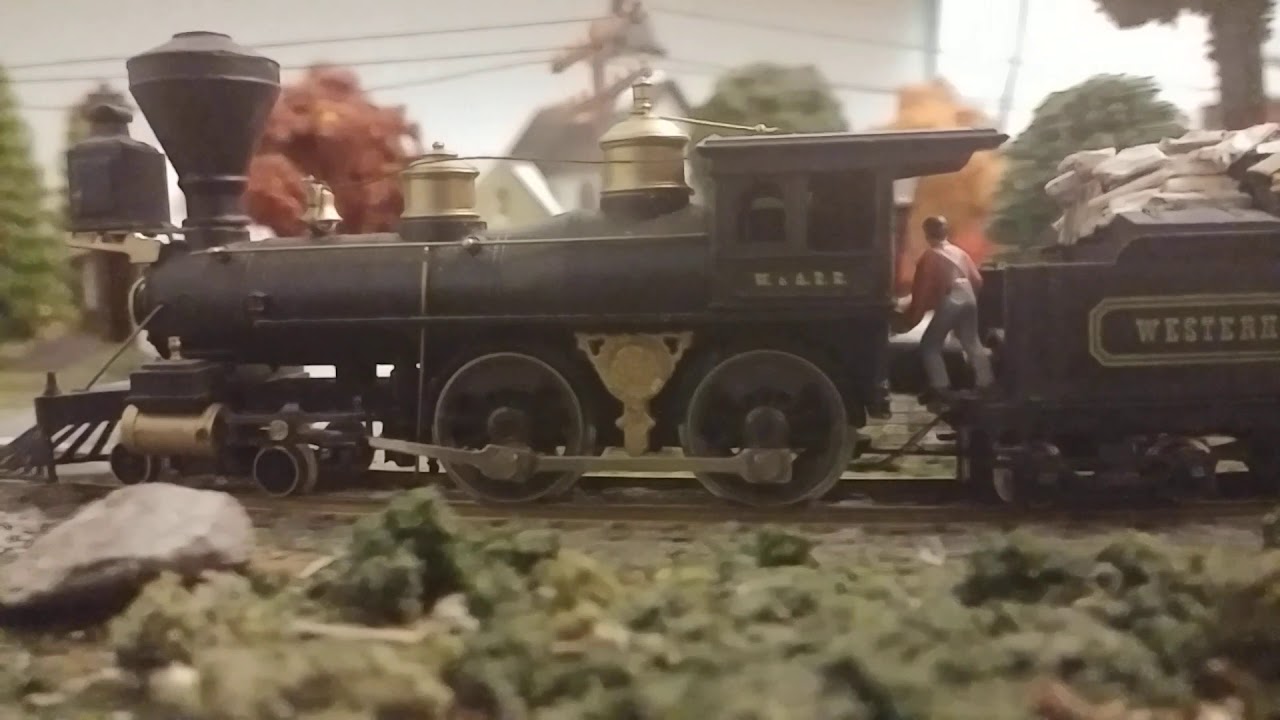 Rivarossi 4-4-0 ho scale excursion train - YouTube