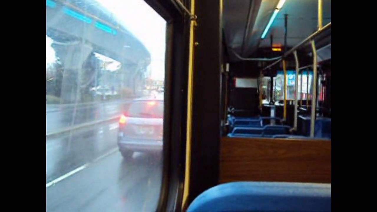Vancouver TransLink 1998 New Flyer C40LF R3295 - YouTube