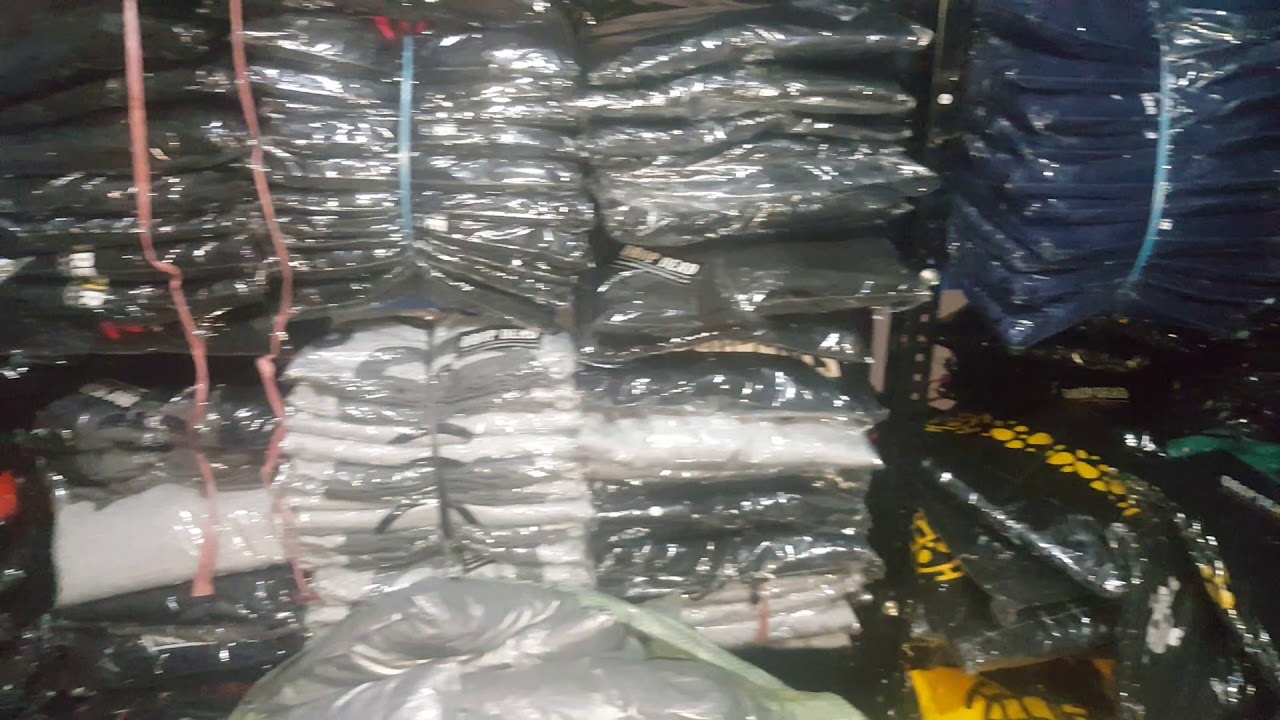 Stock Gudang Jaket Anime Aduuh & co Bandung - YouTube