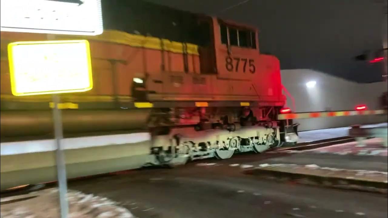 BNSF 8775 Lead’s the C-WTMPAM0 25A Southbound Loaded Coal Train in Springfield Missouri 1-25 ...