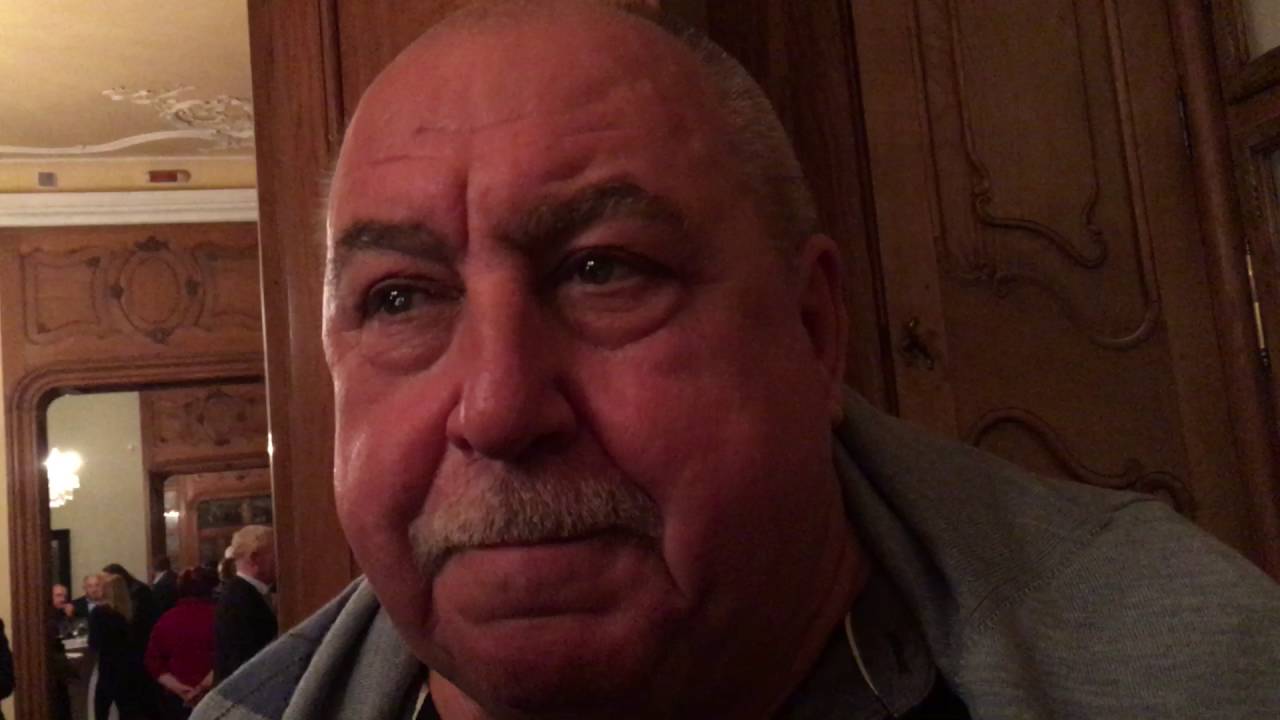 Andy Hryc o tehotenstve dcéry Wandy i Dušanovi Cinkotovi - YouTube